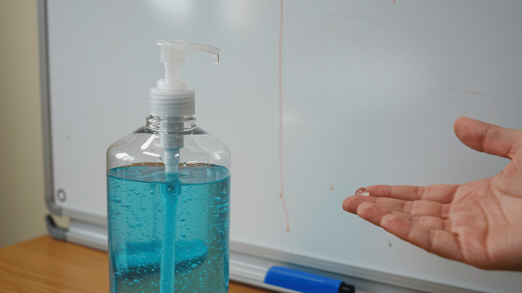 11 Easy and Effective Ways to Clean a Whiteboard - A Diamond in the Stuff